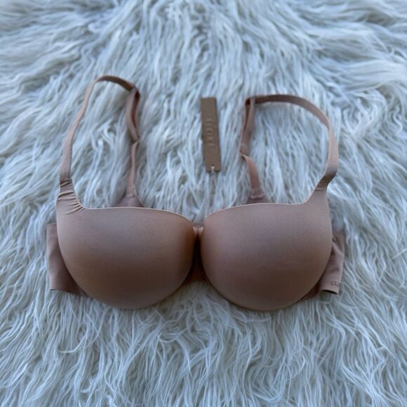 SKIMS | Intimates & Sleepwear | Skims Ultimate Balconette Push Up Bra ...